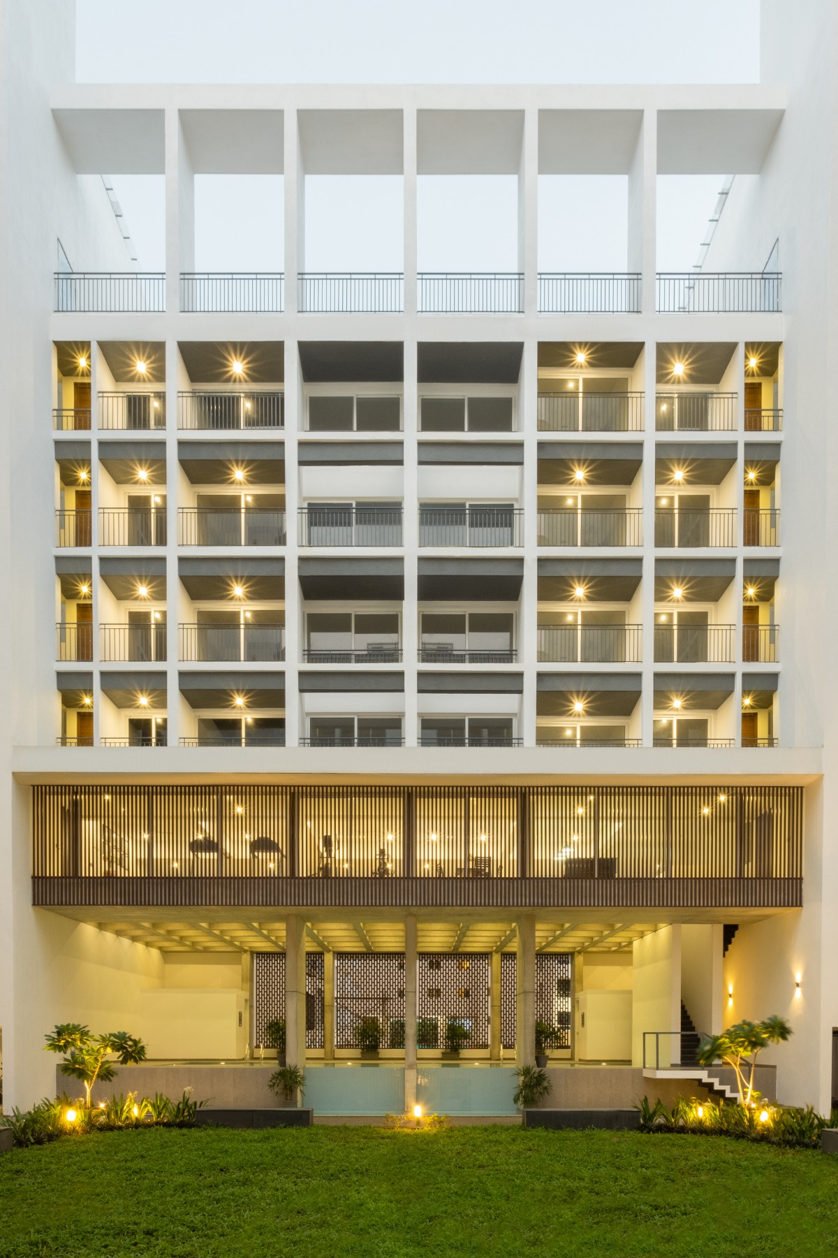 Elements - The Official Website of Shantilal Real Estate